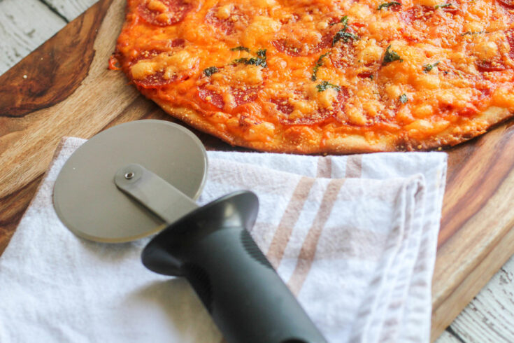 Wewalka Bistro Style Pepperoni & Cheddar Pizza