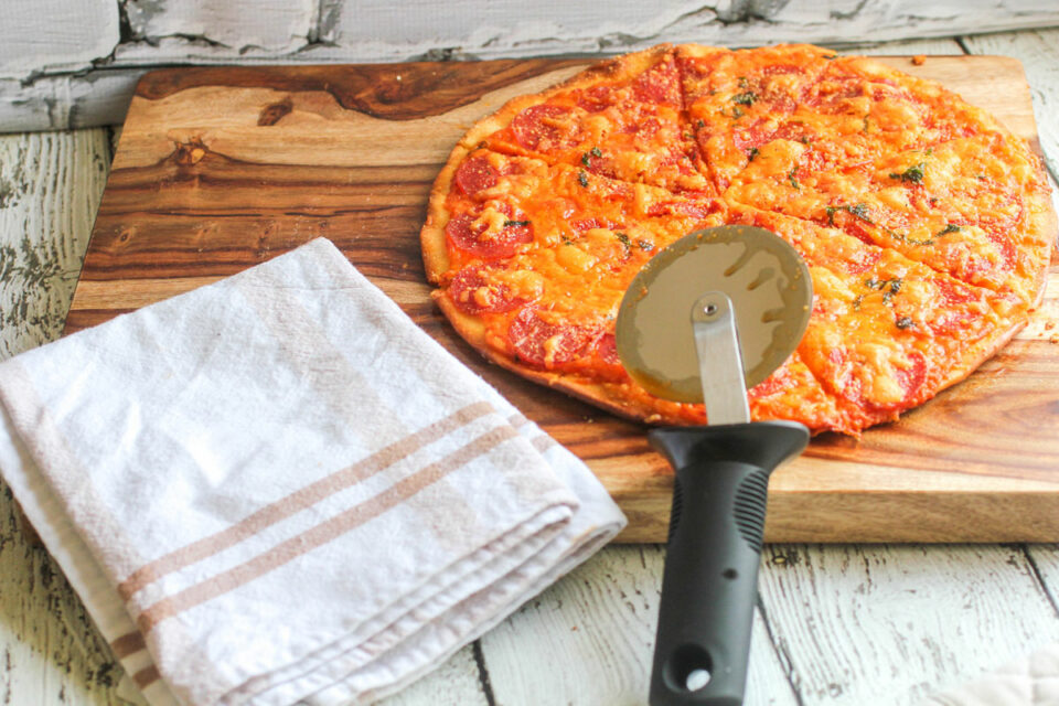 Wewalka Bistro Style Pepperoni & Cheddar Pizza
