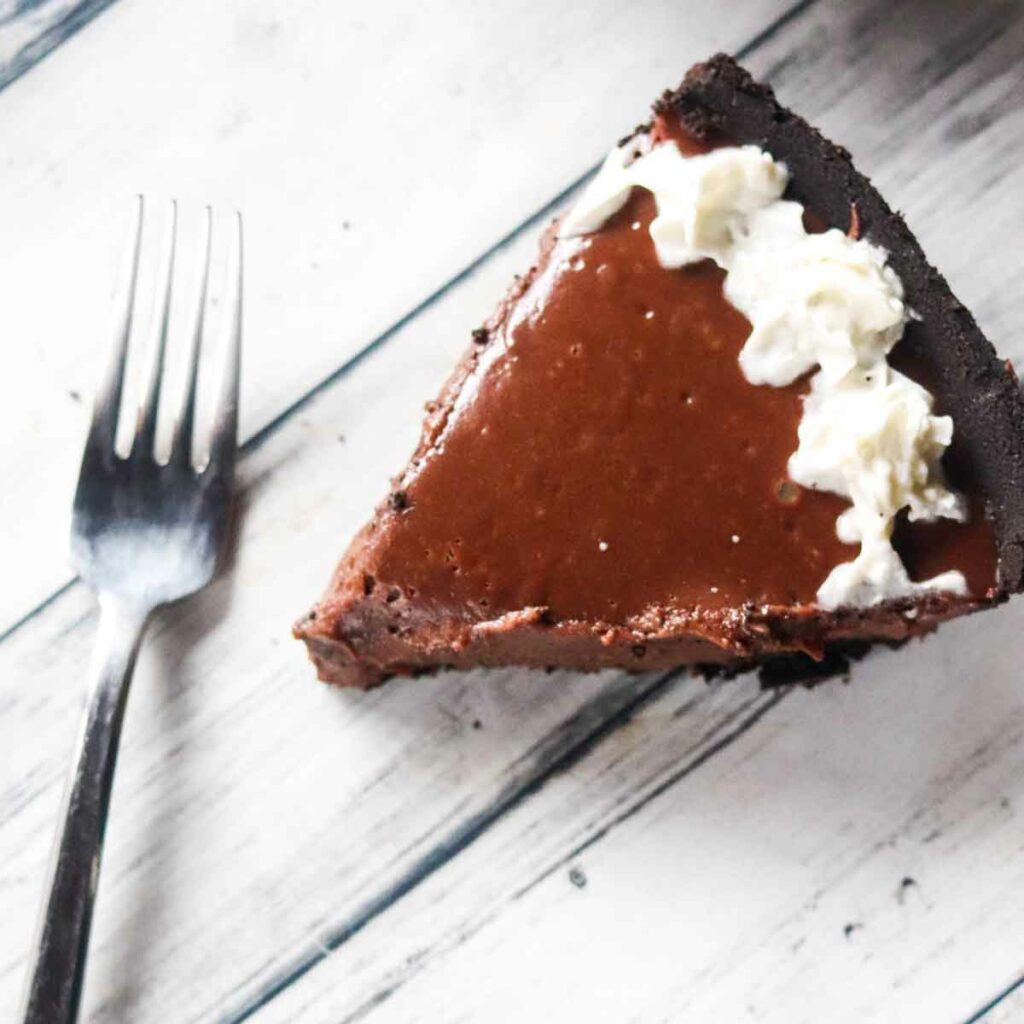 Minny's Chocolate Pie - The Help - Movie Inspired Recipe