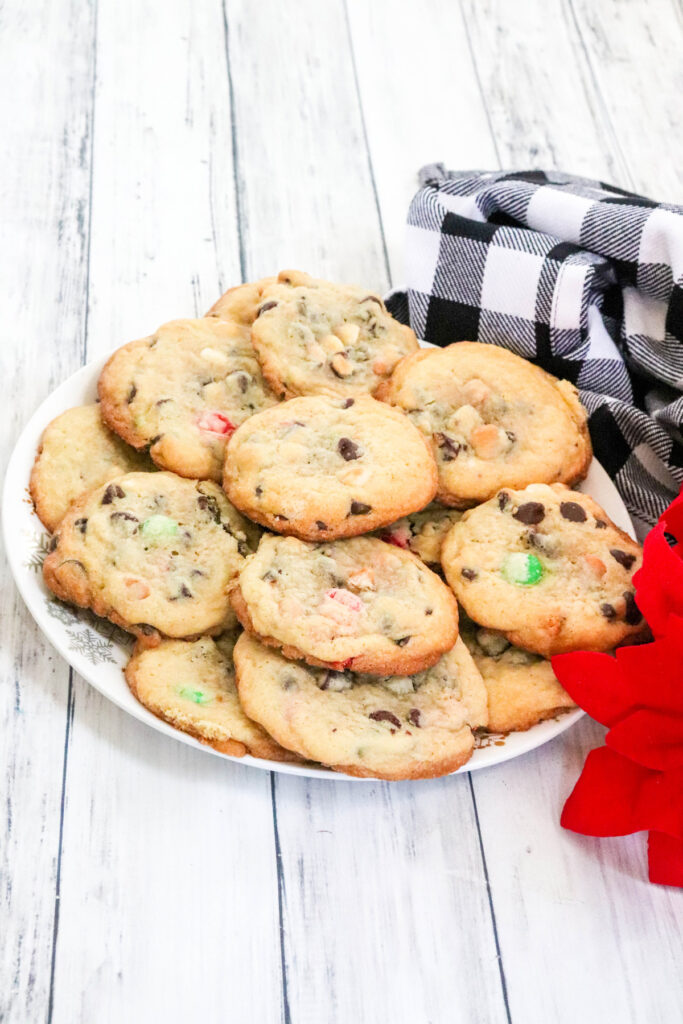 Christmas Chippity Chip Cookies – Daily Dish Recipes